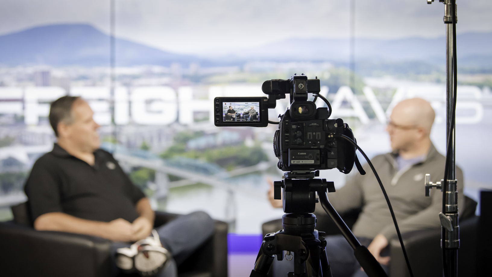 FreightWaves Delivers Global Logistics News | LaunchEngine